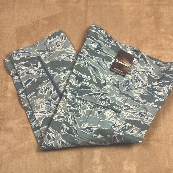 United Join Forces | Pants | Nwt Barricade Apecs Abu Trouser Waterproof ...